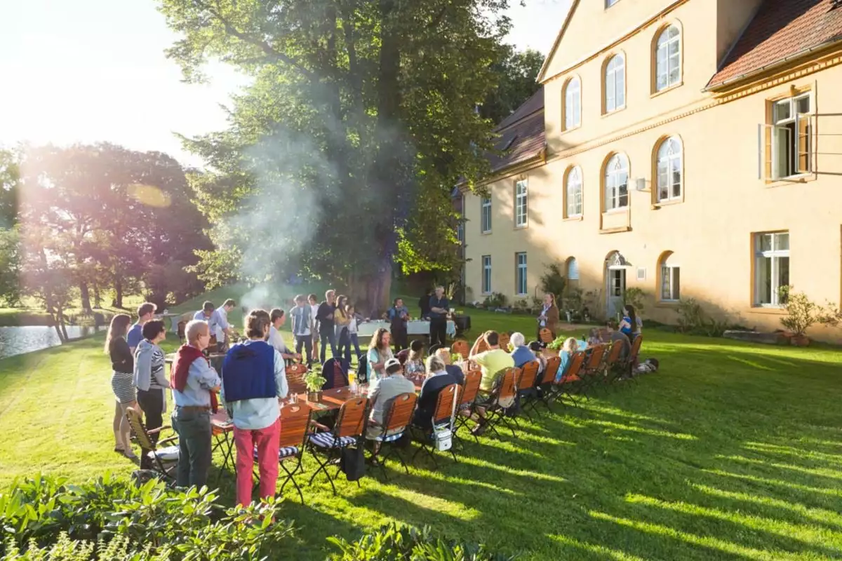 Schloss Lühburg in Walkendorf bei Gruppenunterkünfte